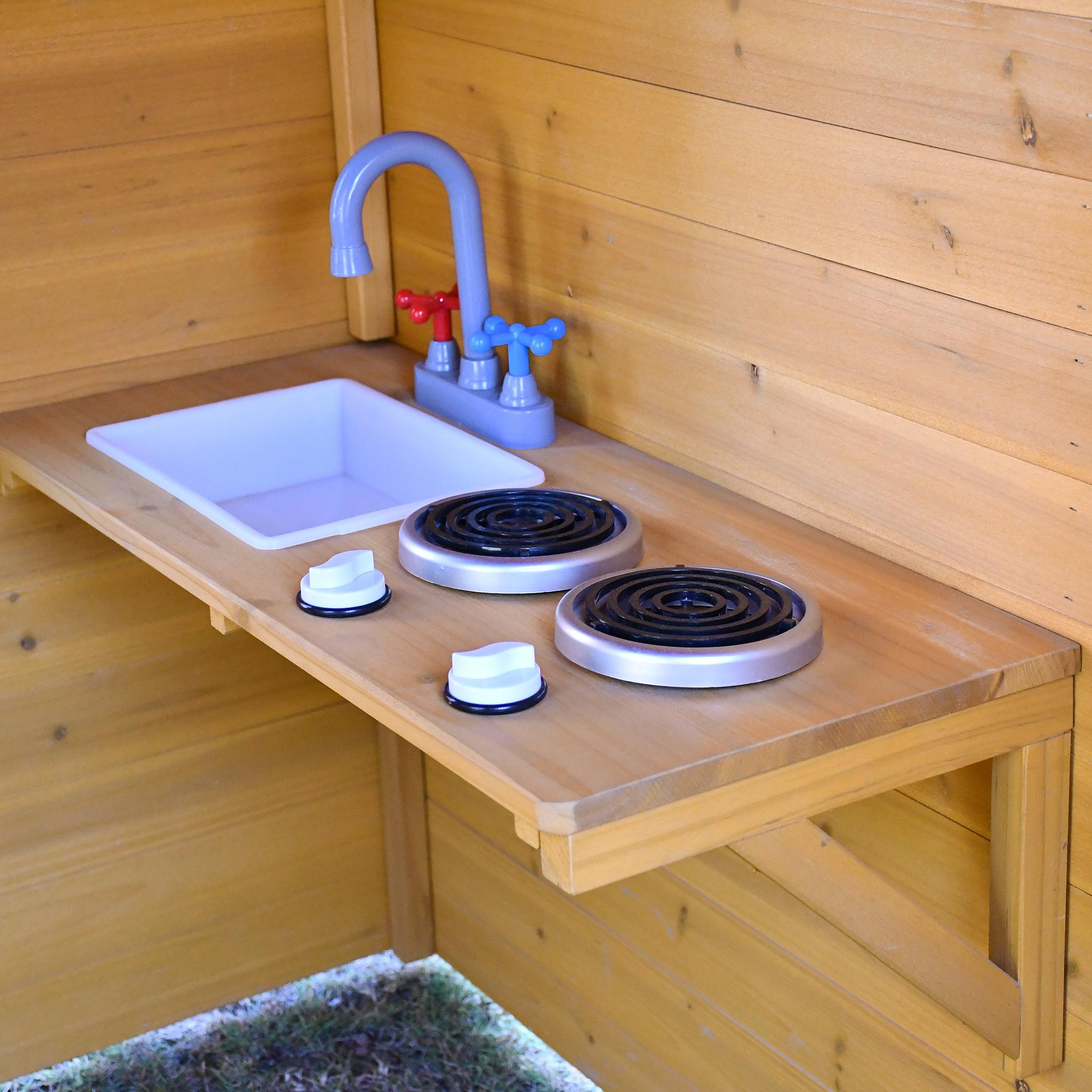 Lyxig lekstuga i trä 1,7m² med kök & café-lucka | Komplett byggsats