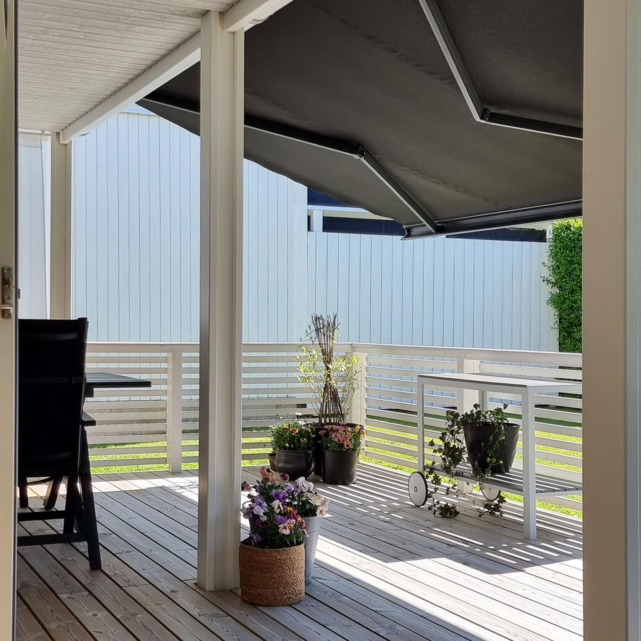 Terrassmarkis helkassett 4x3m | Motor & fjärrkontroll | Metalcraft