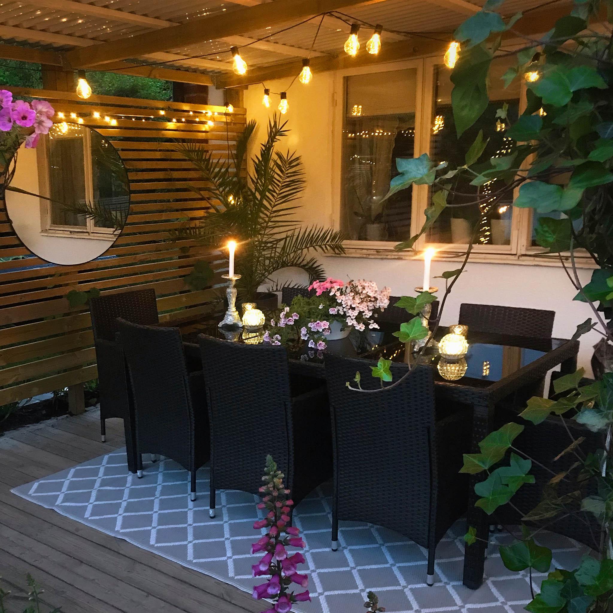 Matgrupp utemöbler med 8 stolar | Dynor ingår | Konstrotting | Outl1