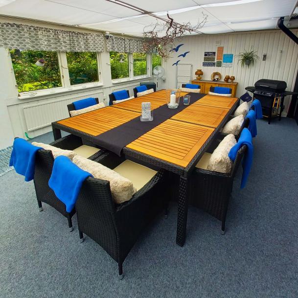 Stor matgrupp utemöbler 220x160cm | 10 stolar | Lyfco Svanesund